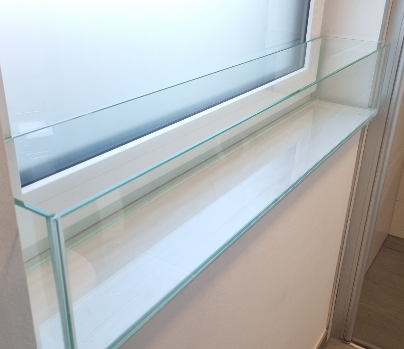 Aquarium 70x15x20cm (LxTxH) 21l NEU (nicht auf Lager) - AMAZONASBECKEN.eu